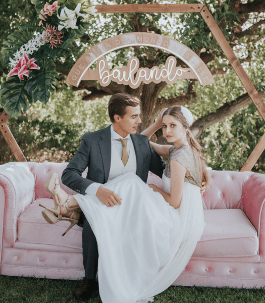 Risbox - Fotomatón y photocall para bodas y eventos