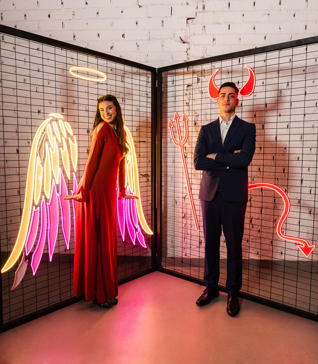 Risbox - Fotomatón y photocall para bodas y eventos